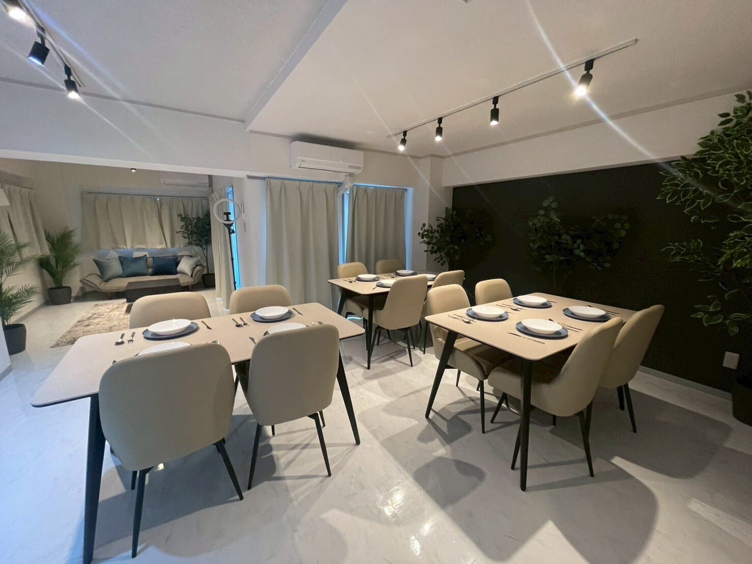 浜松町駅徒歩5分🚶‍♂️最大12名◎交流会・懇親会に最適✨女子会・推し活・歓送迎会🍃ポートレート・コスプレ撮影📷会議利用✨の写真11