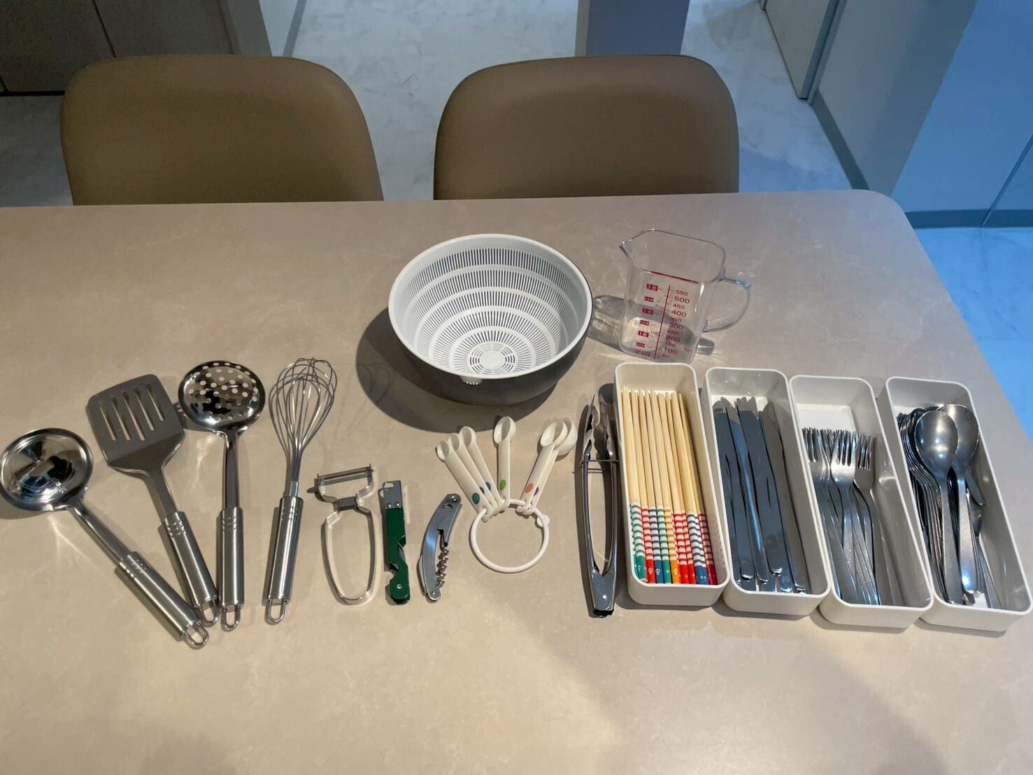 浜松町駅徒歩5分🚶‍♂️最大12名◎交流会・懇親会に最適✨女子会・推し活・歓送迎会🍃ポートレート・コスプレ撮影📷会議利用✨の写真18