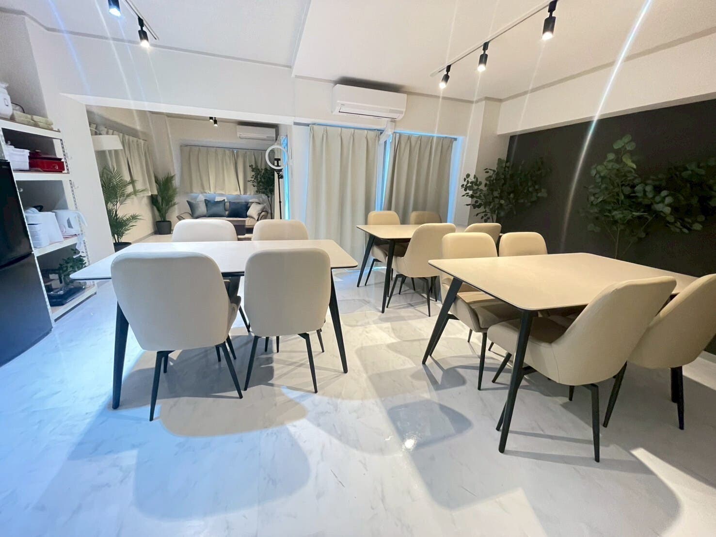 浜松町駅徒歩5分🚶‍♂️最大12名◎交流会・懇親会に最適✨女子会・推し活・歓送迎会🍃ポートレート・コスプレ撮影📷会議利用✨の写真20