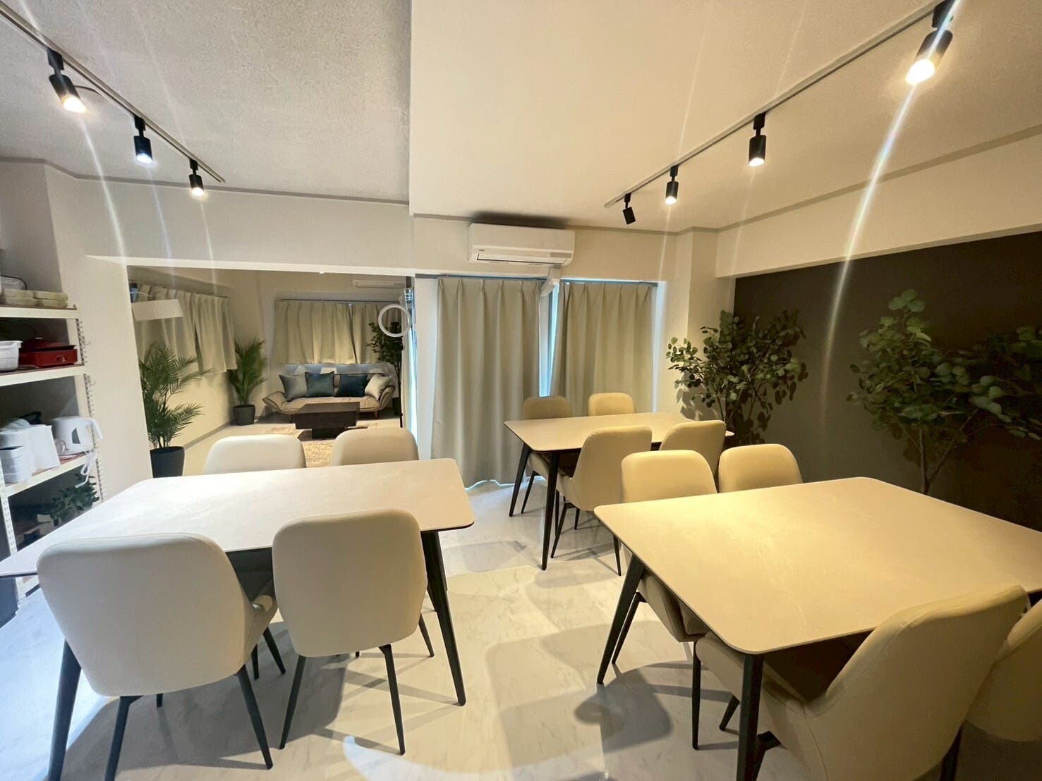 浜松町駅徒歩5分🚶‍♂️最大12名◎交流会・懇親会に最適✨女子会・推し活・歓送迎会🍃ポートレート・コスプレ撮影📷会議利用✨の写真23