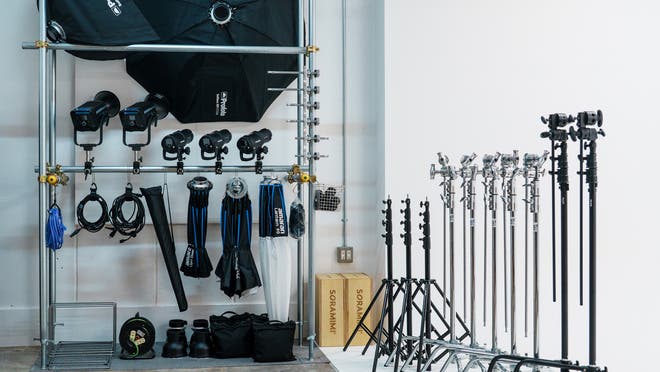 田端駅1階元倉庫3R白ホリスタジオ・天井3.5m・搬入やすい・スタジオ内駐車可の写真13