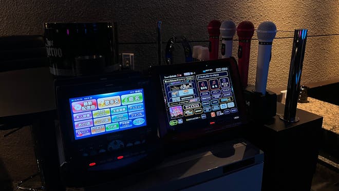 《心斎橋駅近/広々》高級BAR完全貸切可・各種パーティーに/カラオケ無料・ダーツLIVE2あり/飲み放題990円!/結婚式2次会の写真10