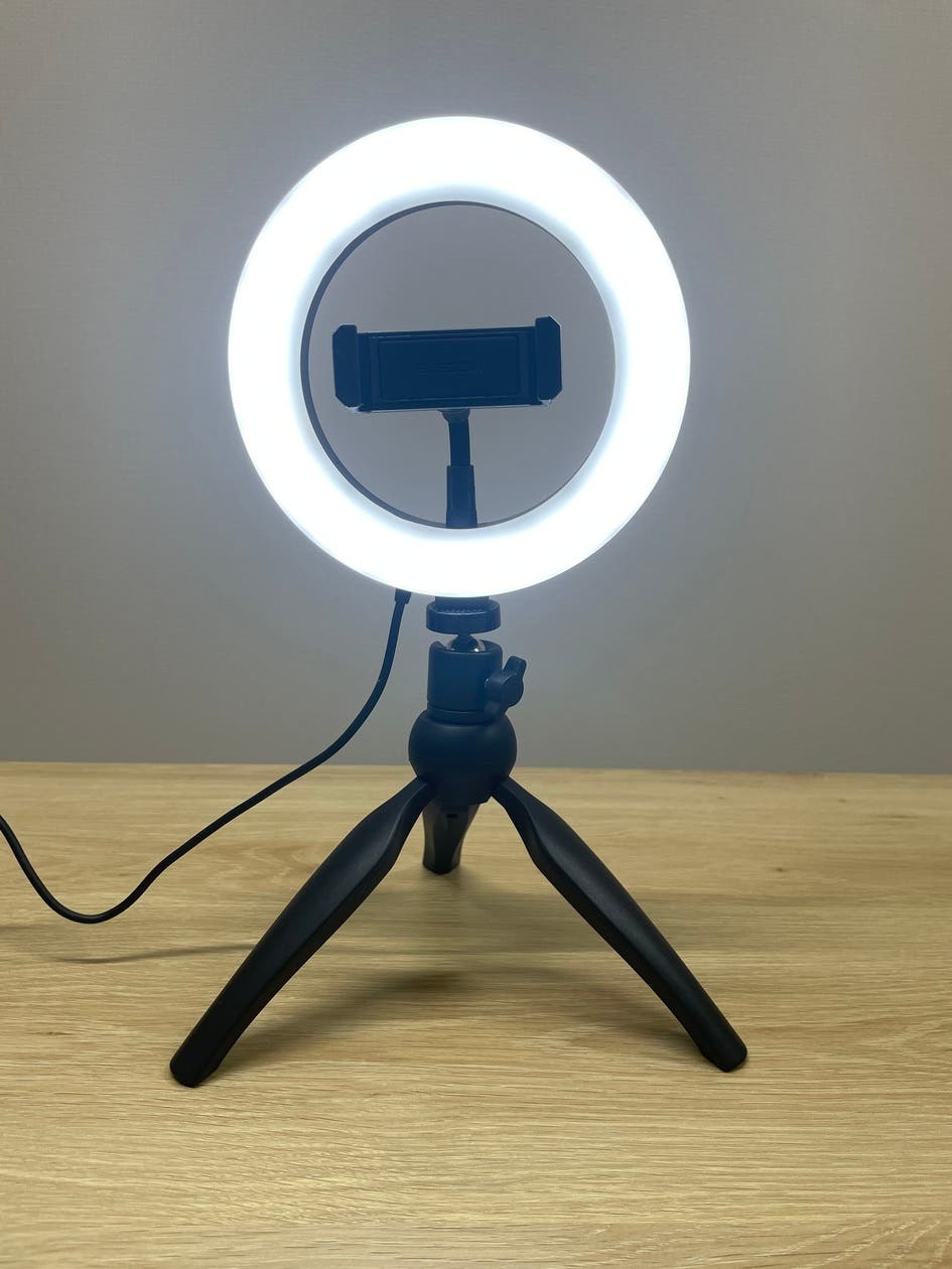 【2026年３月 NEW OPEN】福山駅前 North Space｜北口徒歩3分｜15畳4〜6名個室｜会議・勉強｜WiFi完備の写真15