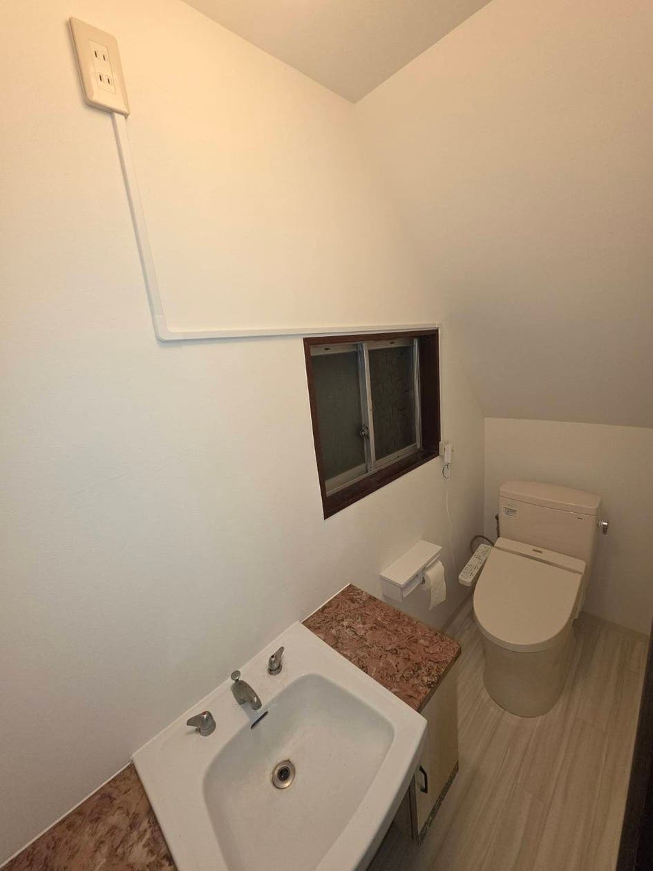 【阪急塚口駅1分！24時間営業！トイレ完備リニューアル】女子会・推し会・撮影向きのレンタルスペースの写真14