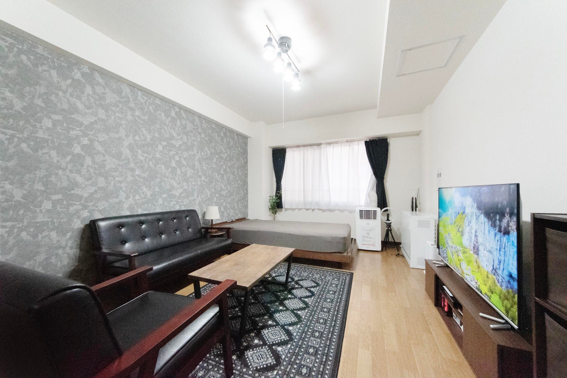 ✨地域最安値挑戦✨【札幌駅徒歩6分】50型TVで大人気ゲームに動画鑑賞📺『402』の写真6