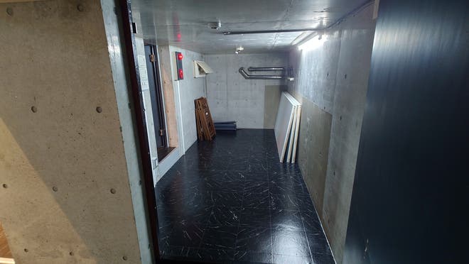 代々木公園から徒歩9分。コンクリートの箱型スペースの写真7