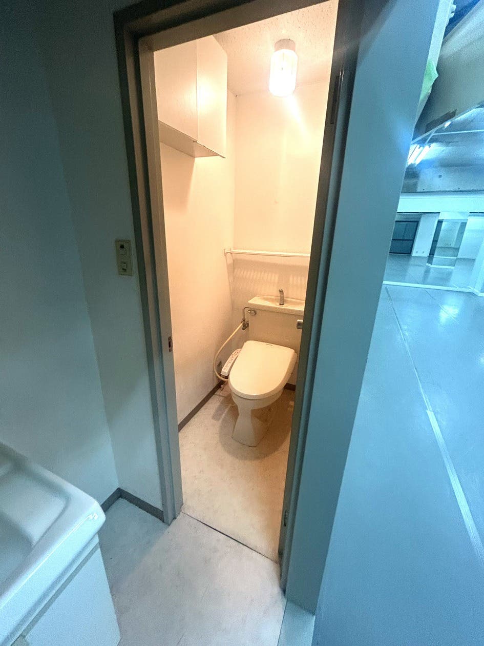 【 100㎡】【東中野駅8分・落合駅6分】ダンス/撮影/演劇/会議、２面の巨大鏡、光ネット、更衣室有の写真2