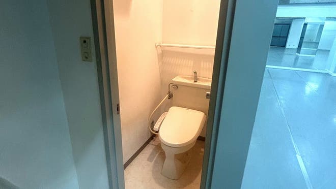 【 100㎡】【東中野駅8分・落合駅6分】ダンス/撮影/演劇/会議、2面の巨大鏡、光ネット、更衣室有の写真2