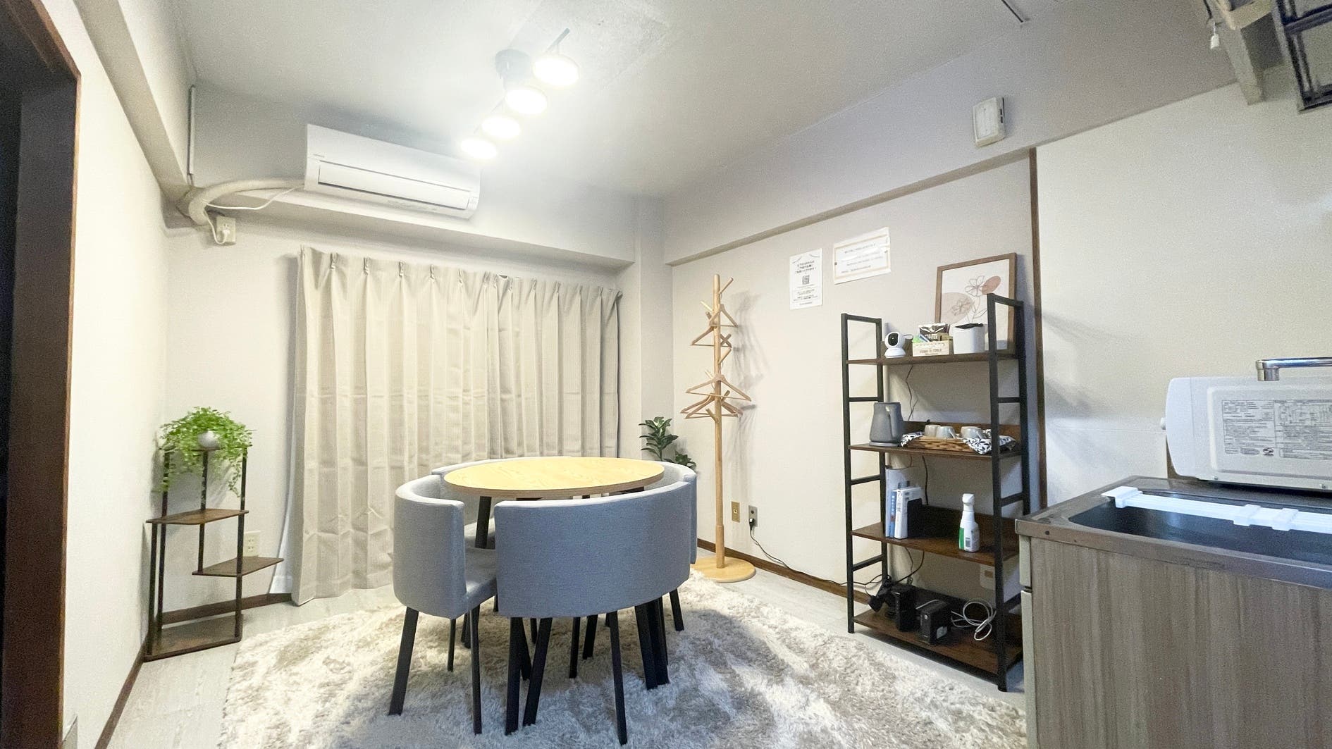 名古屋駅5分｜2部屋構成｜会議室＋リビング控室付き｜最大10名・Wi-Fi完備　700円/時間から利用可能⭐の写真3