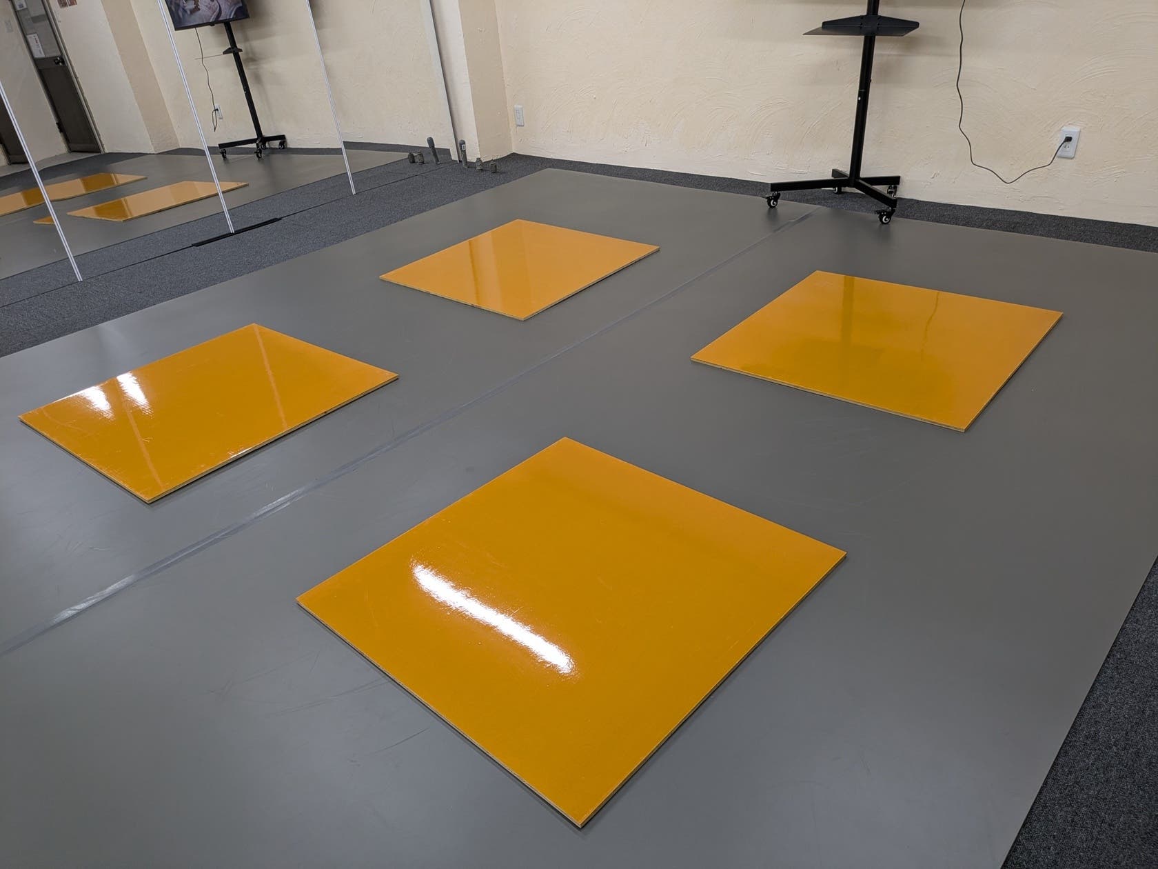 【姫路駅7分】個人練習ダンス向けレンタルスタジオ｜💅大型ミラー完備🪞フラメンコ可◎54㎡の写真13