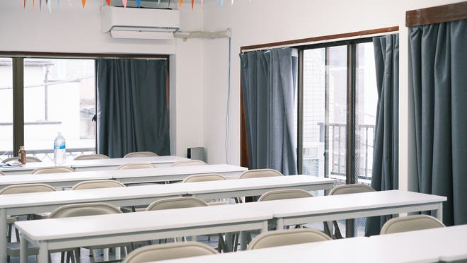 高田馬場駅から徒歩8分の貸し教室の写真1