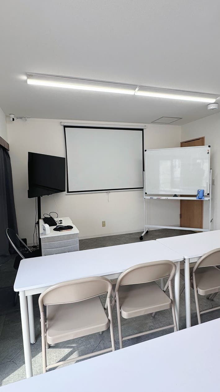 高田馬場駅から徒歩8分の貸し教室の写真2