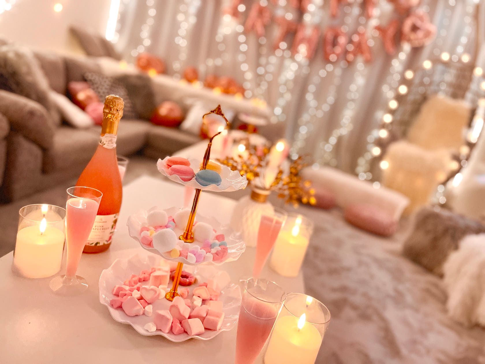 西中島南方1分✨ふかふかマットレス🤍学生特典🎁 デート💕女子会🥂大迫力100㌅映画鑑賞／Switch🎮お子様連れの写真12