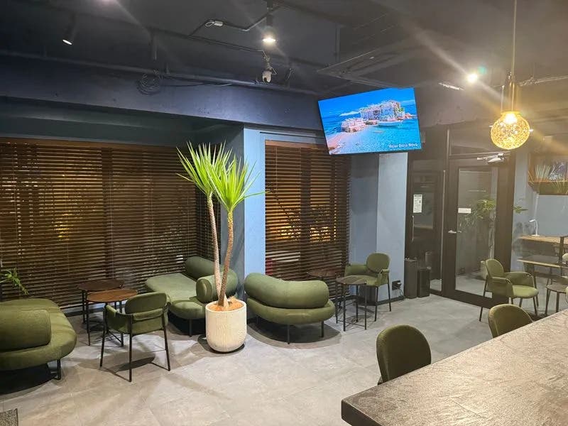 ⭐1階完全貸切⭐西大井駅徒歩7分/24時間利用可！パーティールーム　交流会/ウェディング/お料理教室（キッチン、大型TV）の写真1