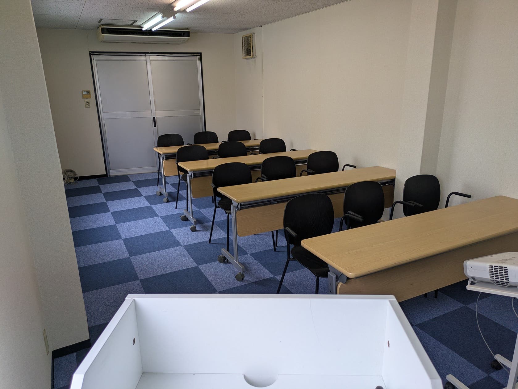 京都五条イオンモールから徒歩5分の貸会議室の写真2