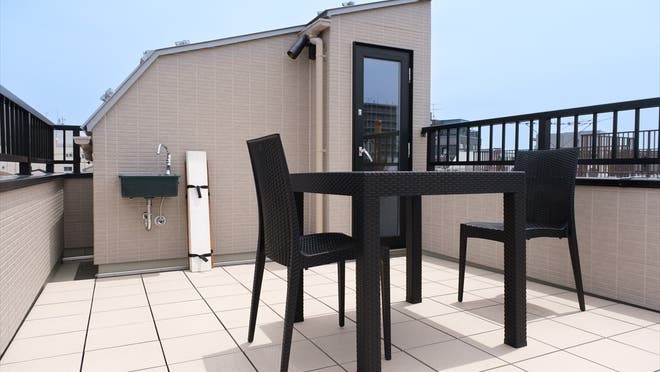 防音・遮光設備を完備し、テレビ収録や動画撮影に最適。 サブキッチンも完備しているため差し替えなどにもご対応いただけます。の写真9