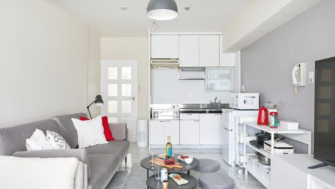 【伏見駅1分】最大16名✨高速光回線&大型モニター🎥備品充実で幅広い用途に最適!綺麗でおしゃれなお部屋で楽しくパーティー💕の写真4