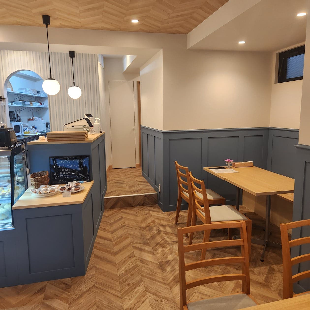 中野駅から徒歩5分のフルーツカフェの写真1