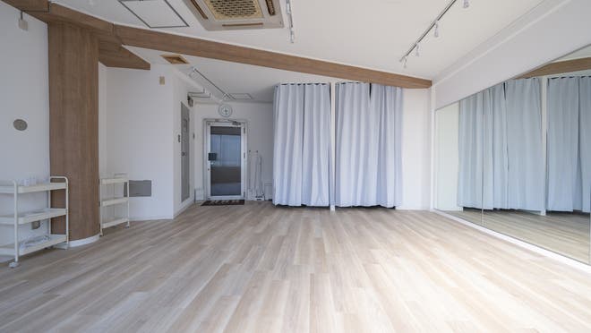 【NEW】堺東駅4分!ダンス・ヨガ・フィットネスに!個人・レッスン・振付特化スタジオ!きれいに撮影できるハイスペックLED搭載!の写真8