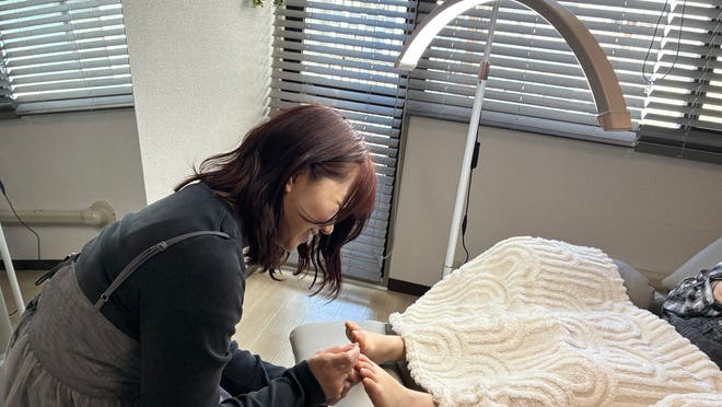 【OPEN🎉】福岡駅より徒歩約4分|完全個室|リクライニングチェア|美容レッスン・ネイル・まつエク用途で使えるシェア空間の写真5