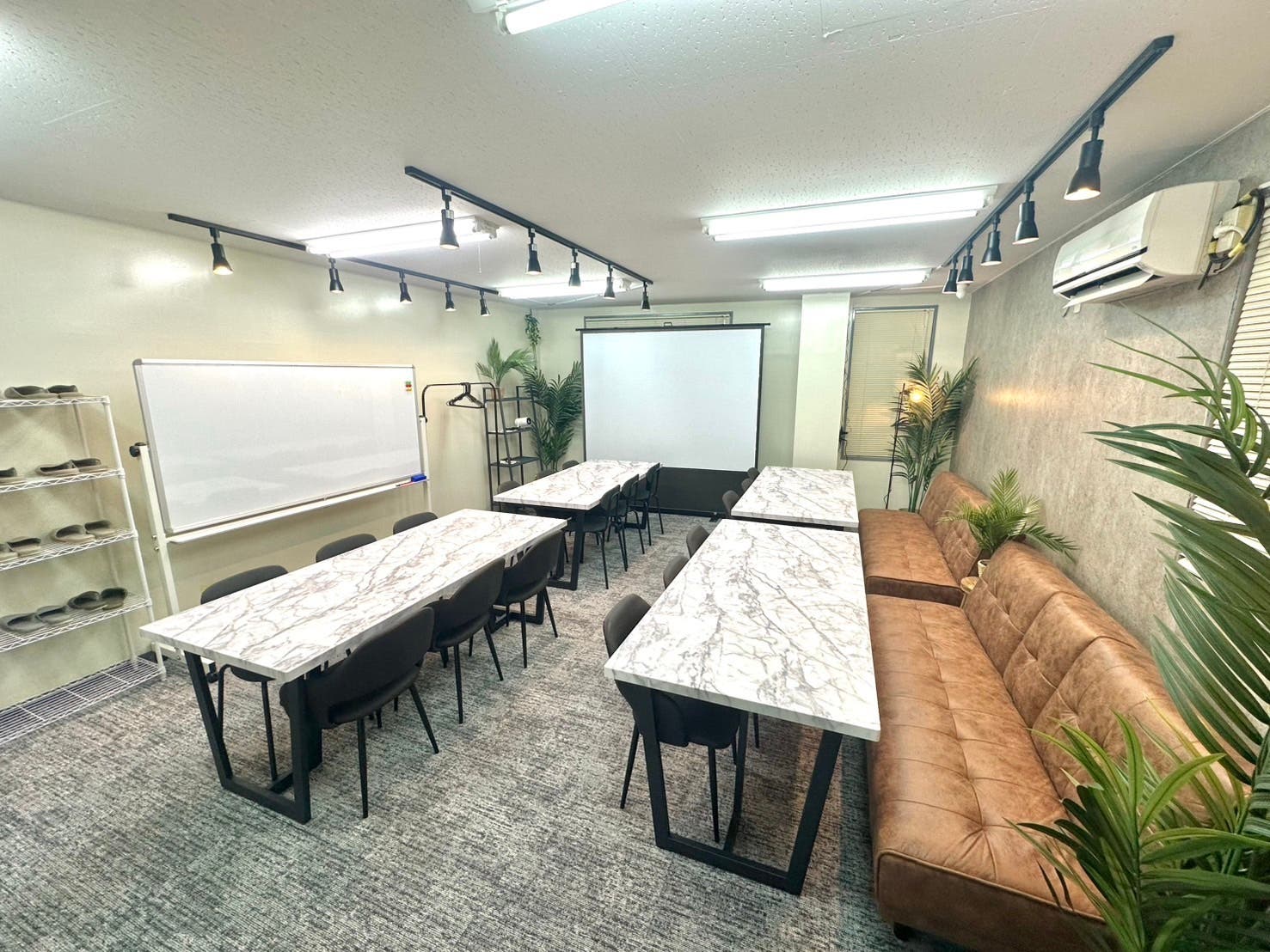 NEW【八丁堀駅2分！宝町駅3分！】最大24名着席/無料Wifi/会議・撮影・女子会・ボドゲ・パーティ・商談等！飲食🍺🍷可！の写真26