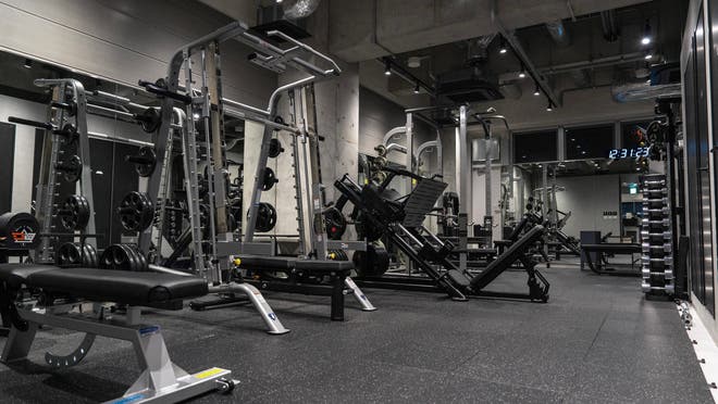 6種類のマシンを完備!渋谷駅【徒歩5分】&天井高3m超|上質でラグジュアリーな極上空間の写真1