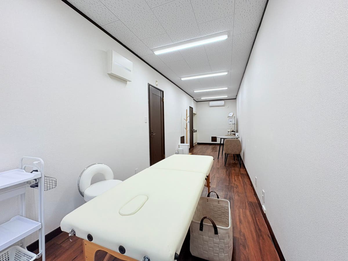 🎊【New】オープン🎊【人形町6分/茅場町5分】🚶‍♂️完全個室の北欧風サロン🏠静かで使いやすく、初めてでも安心の写真4