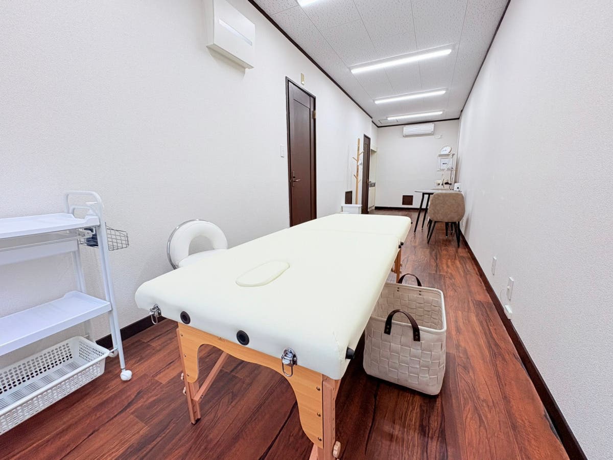 🎊【New】オープン🎊【人形町6分/茅場町5分】🚶‍♂️完全個室の北欧風サロン🏠静かで使いやすく、初めてでも安心の写真1