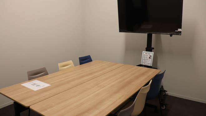 【貸し会議室 1(6名用)】(大分OPA内!大分駅より徒歩5分!)の写真2