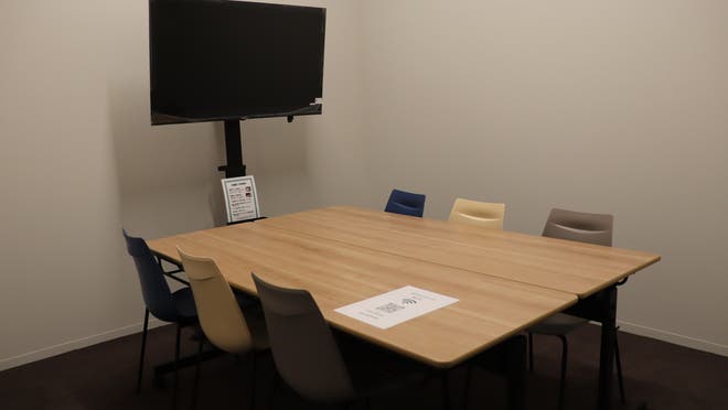 【貸し会議室 2(6名用)】(大分オーパ内!大分駅より徒歩5分!)の写真1