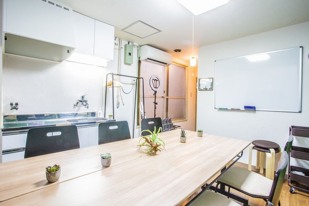 【蒲田駅2分！8名】綺麗な室内！WiFi・大型モニター・ホワイトボード全て無料！ふれあい貸し会議室 蒲田B-GreenAce1の写真6