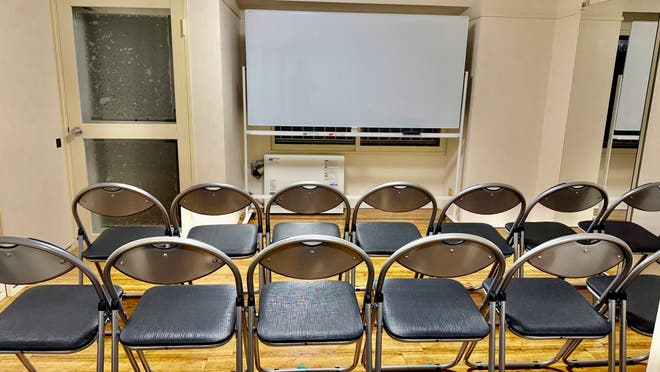 【札幌駅西口徒歩3分】ソファ面談・カウンセリング・少人数会議に最適の写真3