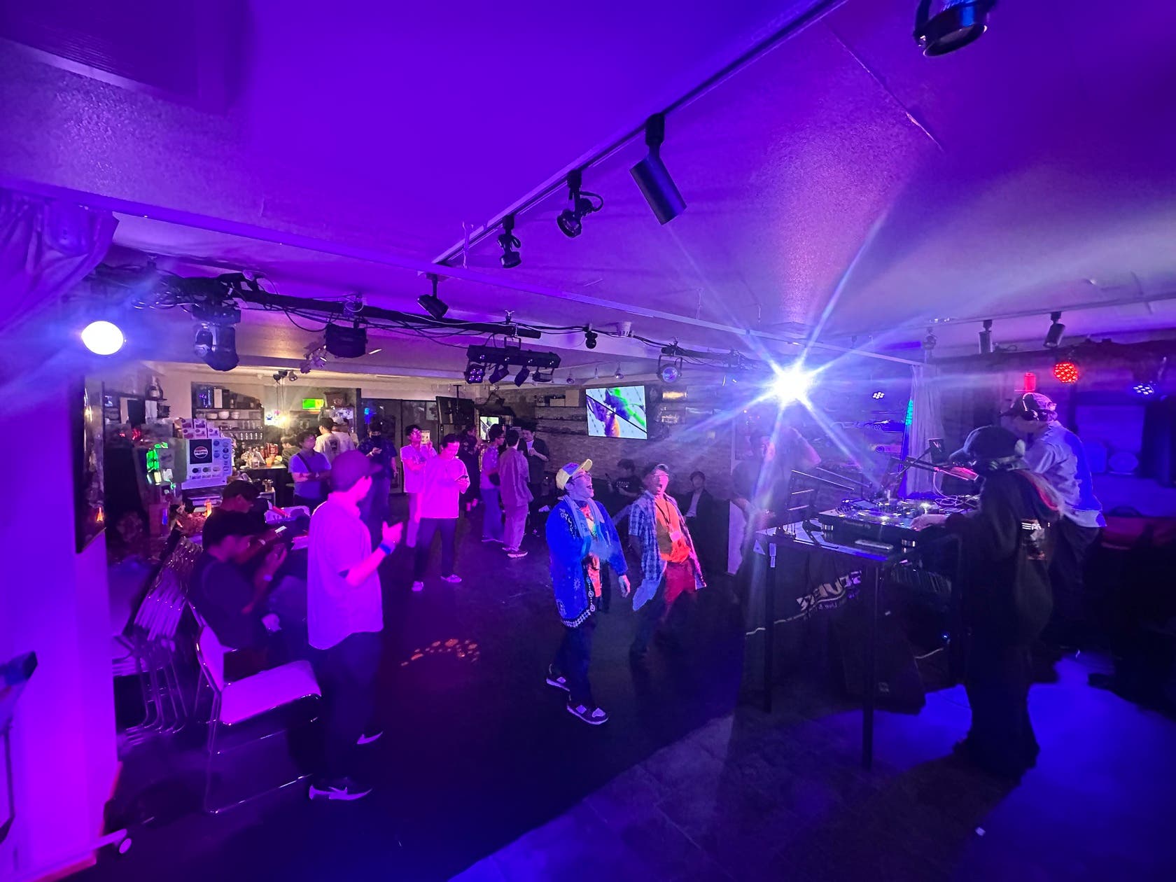 DJ・講演・レッスンまで対応する多機能イベント空間の写真7