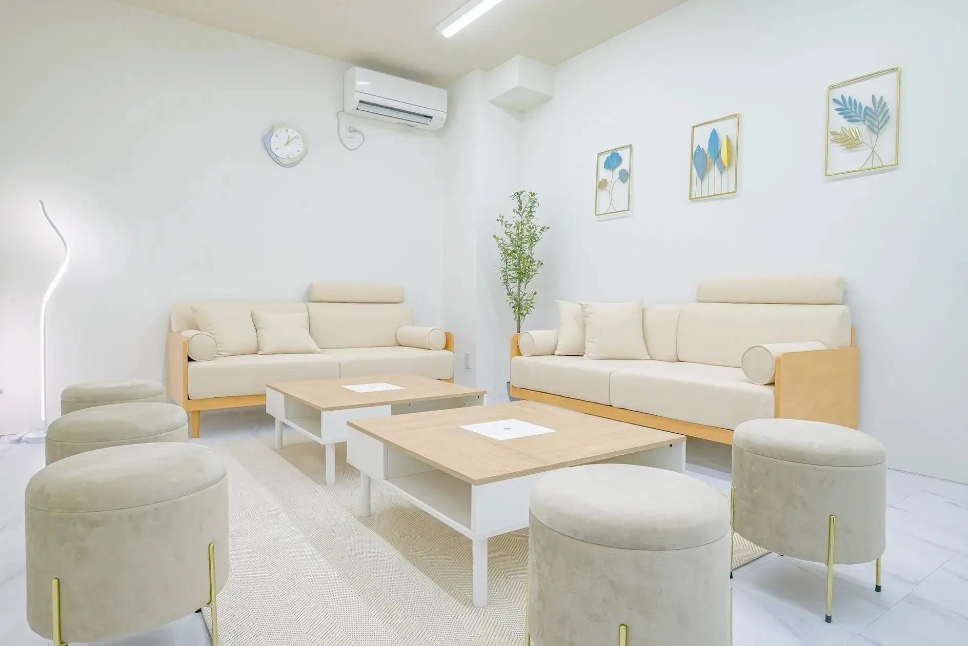 ＜Dear京都四条＞駅徒歩5分🚃24H🈺Wi-Fi📶プロジェクター🎥モニター🖥️鑑賞会/オフ会/懇親会/撮影の写真2