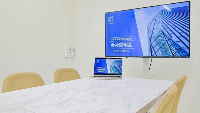 <Dear京都四条>駅徒歩5分🚃24H🈺Wi-Fi📶プロジェクター🎥モニター🖥️鑑賞会/オフ会/懇親会/撮影の写真3