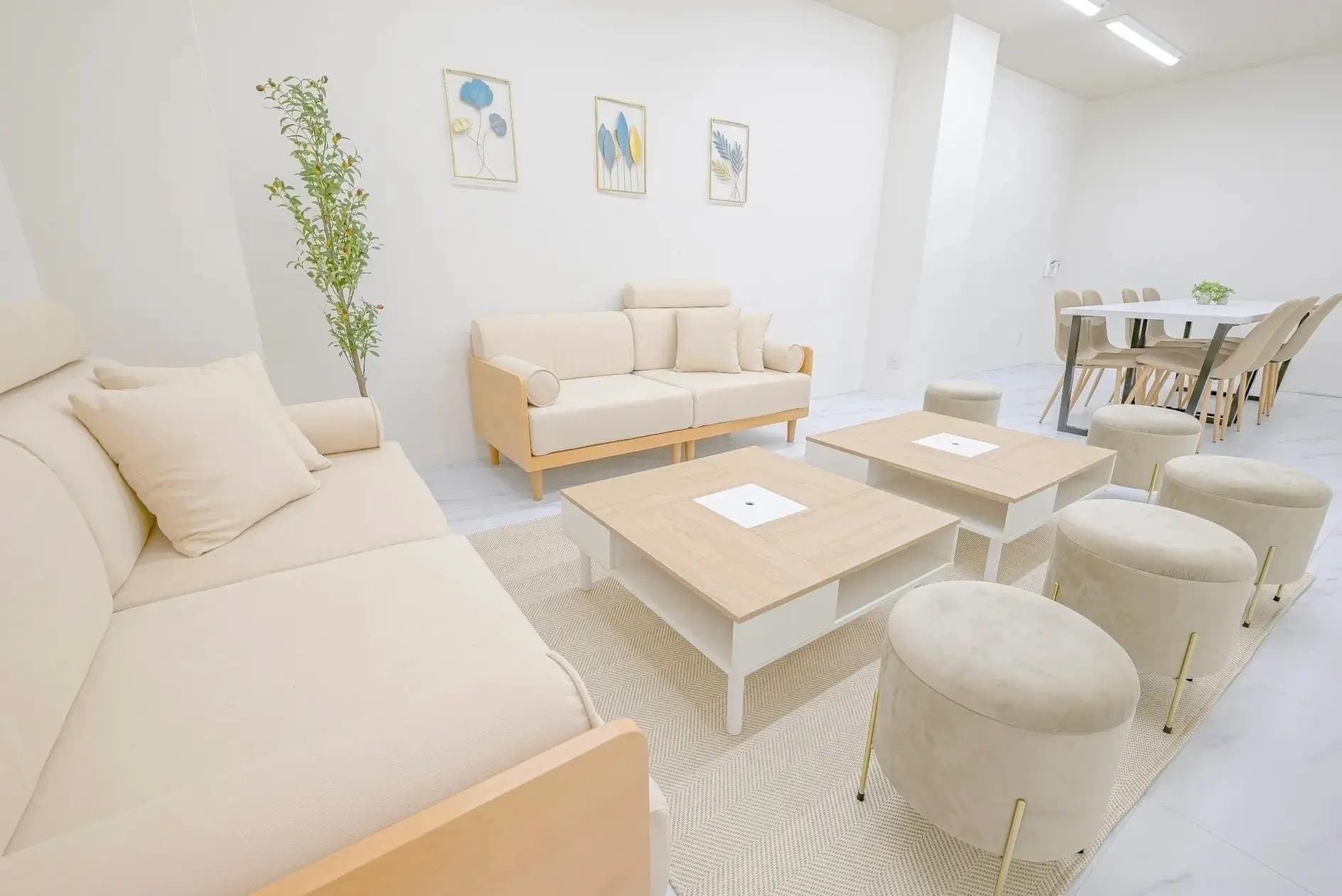 ＜Dear京都四条＞駅徒歩5分🚃24H🈺Wi-Fi📶プロジェクター🎥モニター🖥️鑑賞会/オフ会/懇親会/撮影の写真16