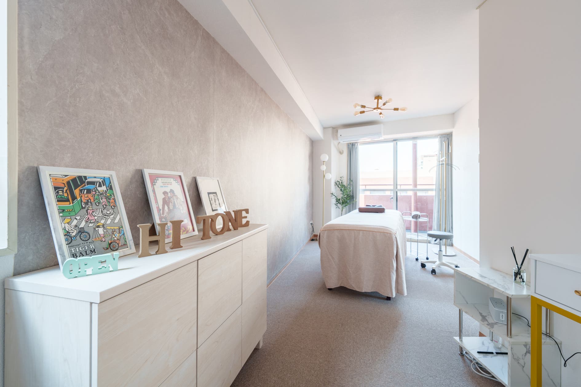 【2026年3月OPEN！！🎊】田町駅でも希少な完全個室の極上サロン✨　プロが手掛けた最高のリラックス空間💛🛌の写真1