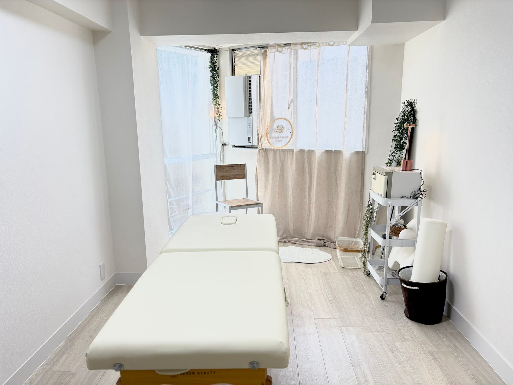 ラベゼレンタルサロン名古屋駅から７分の写真1