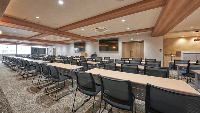 TS新橋4F【新橋駅 徒歩1分】セミナー 研修 パーティー ♥控室あり! 飲食 OK 無料WiFi 駅近★の写真6