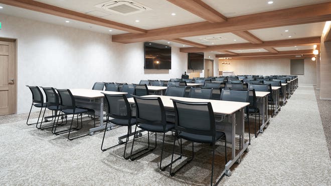 TS新橋4F【新橋駅 徒歩1分】セミナー 研修 パーティー ♥控室あり! 飲食 OK 無料WiFi 駅近★の写真11