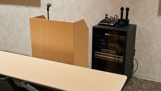 TS新橋4F【新橋駅 徒歩1分】セミナー 研修 パーティー ♥控室あり! 飲食 OK 無料WiFi 駅近★の写真17