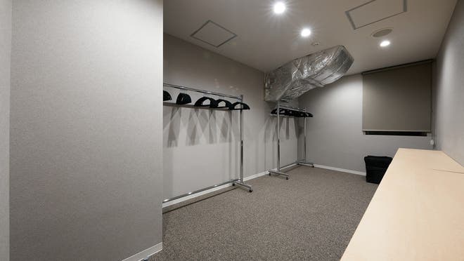 TS新橋4F【新橋駅 徒歩1分】セミナー 研修 パーティー ♥控室あり! 飲食 OK 無料WiFi 駅近★の写真18