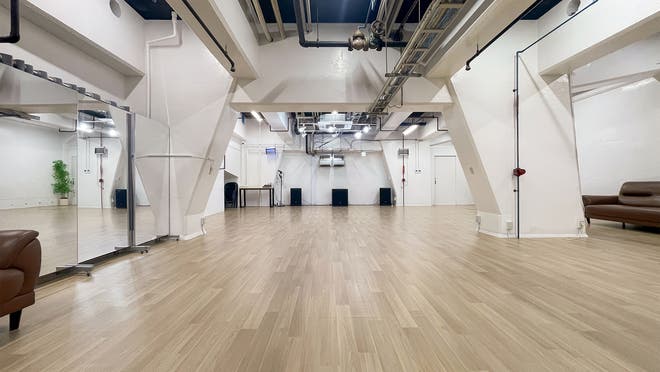 【グンカン・ベース+102】 大音量・24時間利用OK!ダンス・演劇・楽器練習・配信・リハーサル・最適!全自動入退室システムの写真2