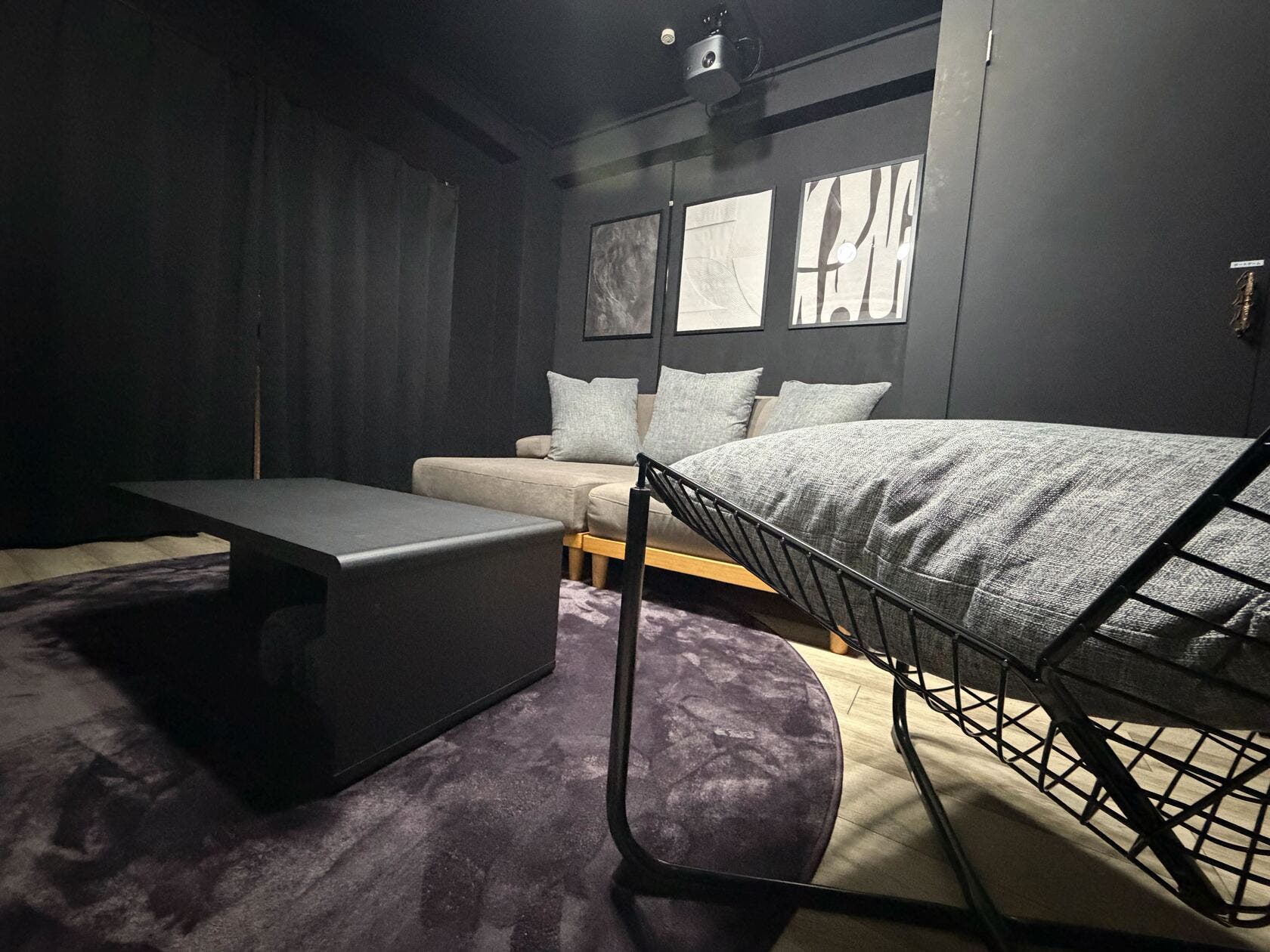 スペモ🎥鶯谷駅徒歩2分🚶‍♀️まったりデート💝プライベートな映画鑑賞🎬️プロジェクター🎞️846_CINEMA鶯谷の写真4