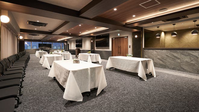 TS新橋5F【新橋駅 徒歩1分】セミナー 研修 パーティー ♥控室あり! 飲食 OK 無料WiFi 駅近★の写真9