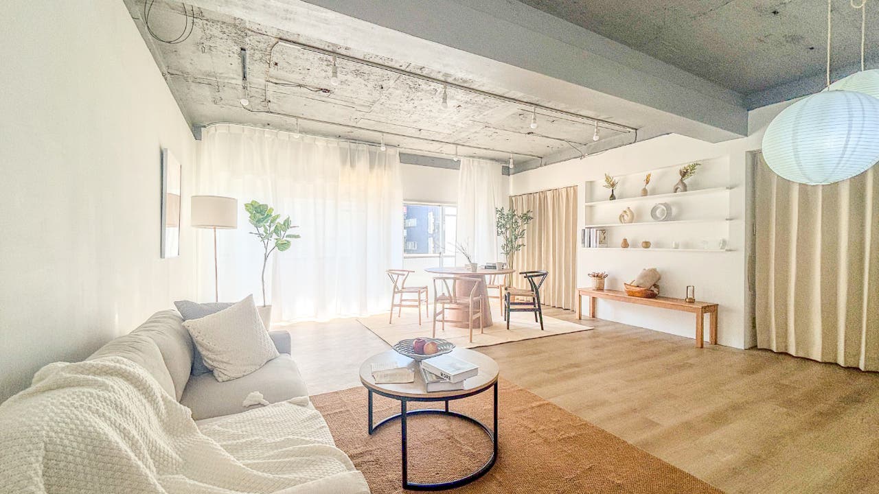 【目黒２分】真南の自然光｜北欧＋和｜大型撮影機材無料｜10ギガ光回線｜スチール、ムービー撮影・動画配信・ポートレート｜の写真1