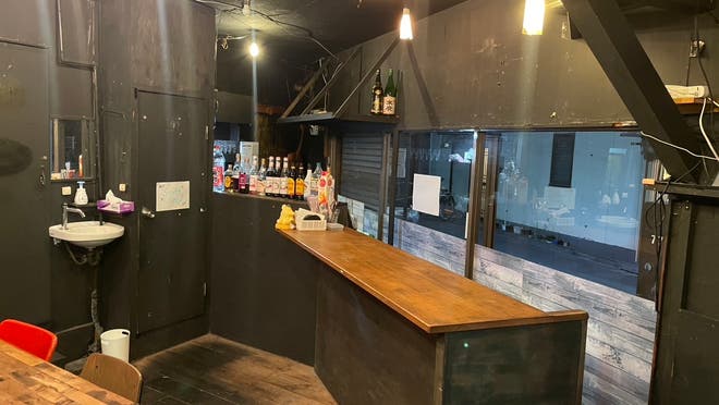 東向島駅から徒歩5分 ダーツあります!の写真1