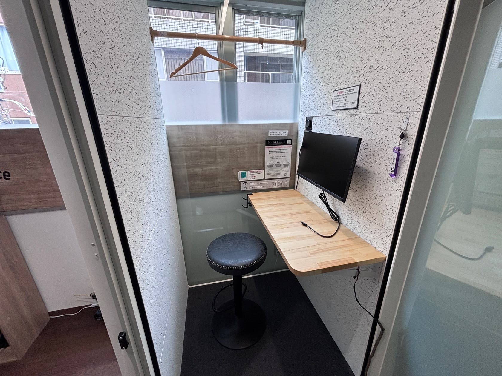 08　防音個室ブース1名用 （3階）の写真1