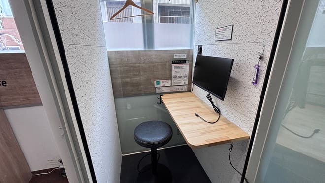 08 防音個室ブース1名用 (3階)の写真1