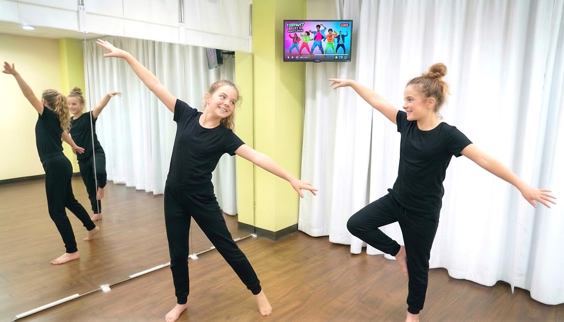 【国分寺駅1分】ダンスができるレンタルスタジオ｜31.4㎡｜当日予約可｜ヨガ・演劇・撮影・コスプレ・武道・講習会の写真2